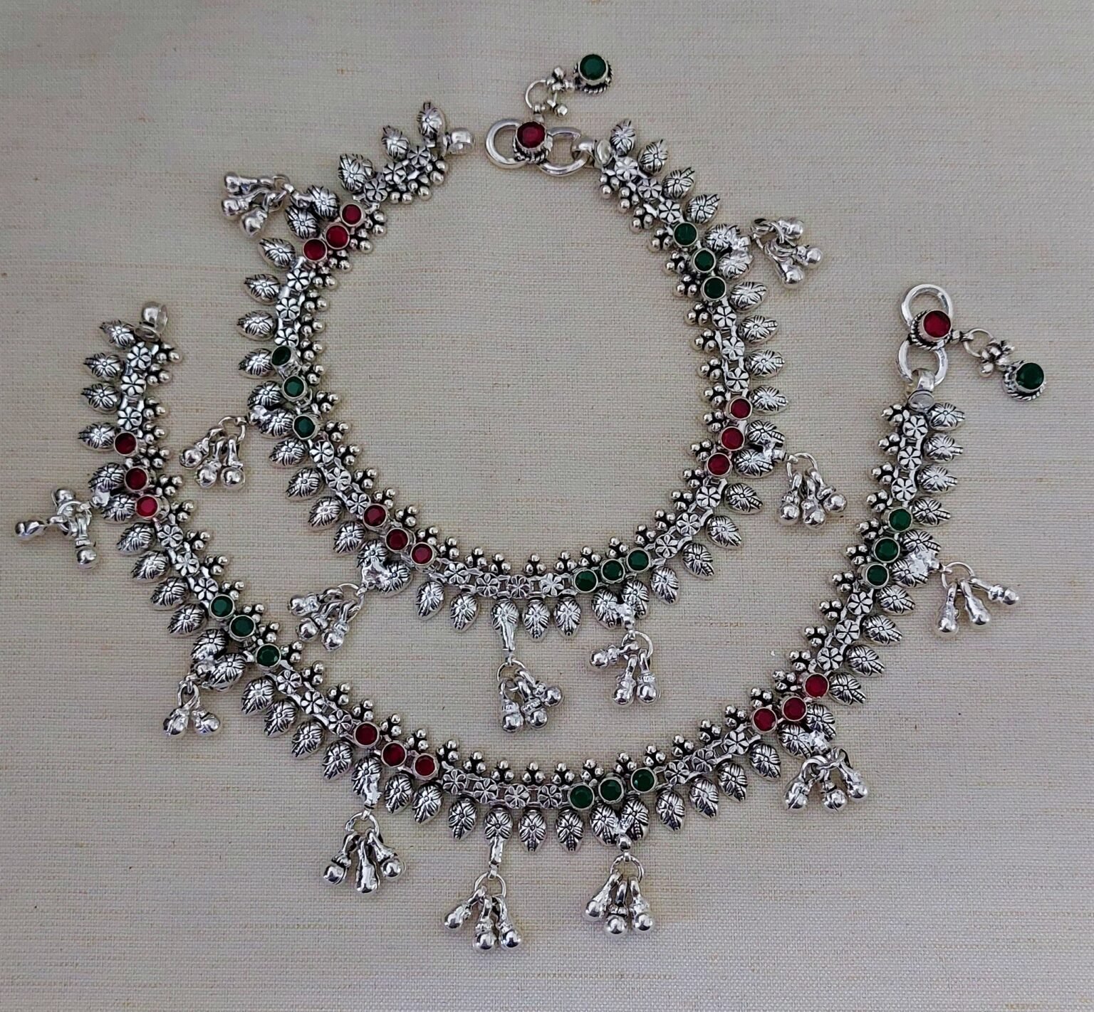 Buy Silver Payal online at Best Price starting @ Rs 4999 only